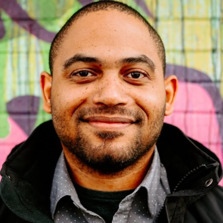 MacKids Spotlight: Theodore Taylor III – MacKids School & Library